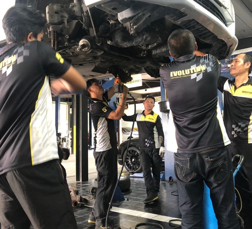 ศูนย์บริการมาตรฐานรถยนต์นำเข้า - Evolution Auto Service